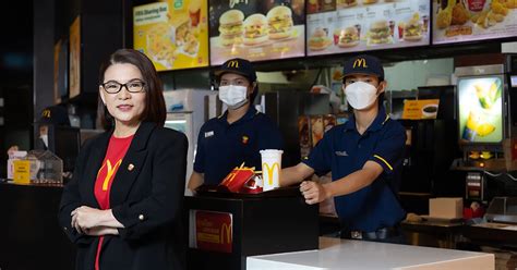 แมคไทย คว้ารางวัลโล่ทองเกียรติยศสุดยอดนายจ้างดีเด่น