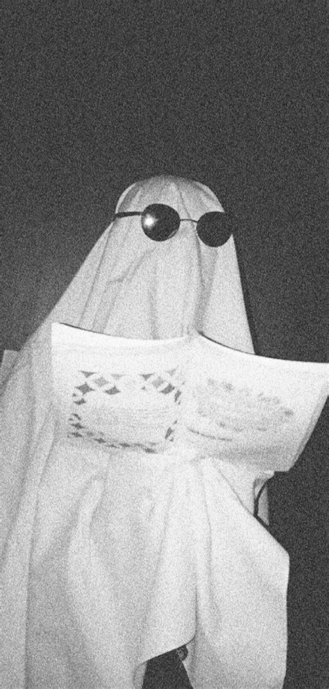 Ghost Aesthetic Gambar
