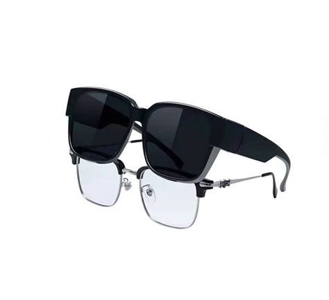 미사용 새제품 안경 위에 쓸수있는 선글라스 팝니다 세컨웨어헬로마켓