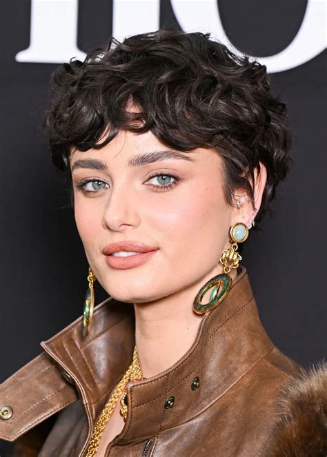 Zaboravi Na Bob Ako Voliš Kratku Kosu Stiže Nova Era Pixie Frizura