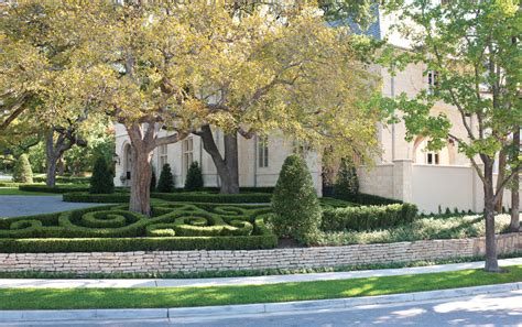 French St Johns Traditional Landscape Dallas By Harold