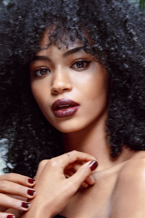 Berta Vázquez La Rizos En Vis A Vis Y Bisila En Palmeras En La Nieve