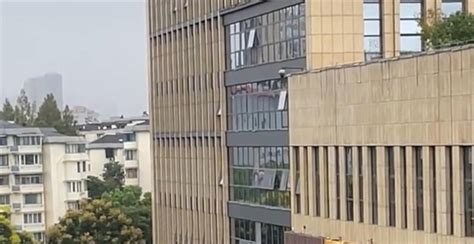 杭州一写字楼空调爆炸致维修工人身亡，消防：事故原因还在调查腾讯新闻