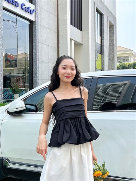 Ghim của Elyssa Mercedes Ibero trên Clothes Thời trang