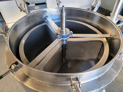 High Purity Extractions Hp40 Rotating Basket Extractor Insulated Tank