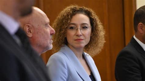 Шалапатова ще подпише меморандуми за сътрудничество със Сдружение „Дамски форум“ и Съвета на