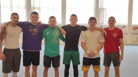 Мъжкият национален отбор по спортна гимнастика продължава подготовка за Европейското