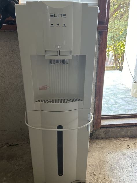 Диспенсър за вода Елит гр Елин Пелин • Olx Bg