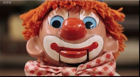 Bbc The Repair Shop Fans Cant Look As Theyre Left Petrified By