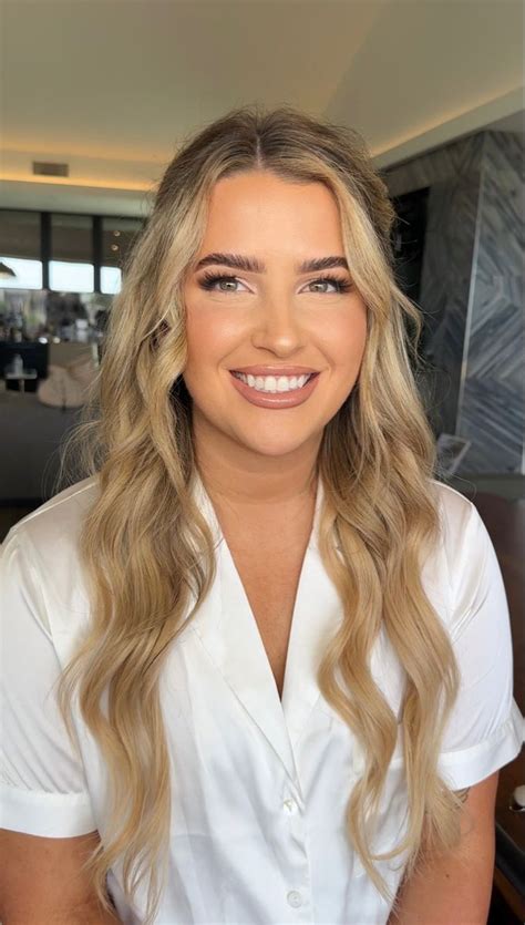 Amber Eberles Instagram Twitter And Facebook On Idcrawl