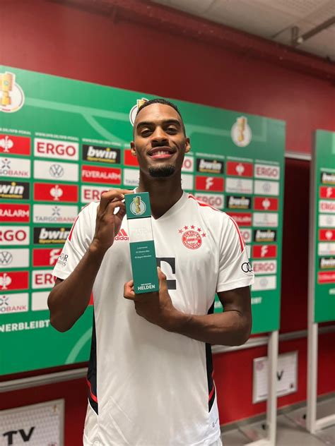 K A On Twitter Rt Imiasanmia Ryan Gravenberch Gets The Man Of The Match Award Https T