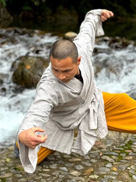Duanwei Grading Shaolin Temple Yunnan