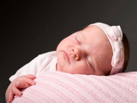 Lograr que el bebé duerma bien Guía Para Padres