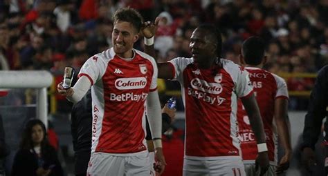 Universitario Vs Independiente De Santa Fe Presente Del ‘expreso