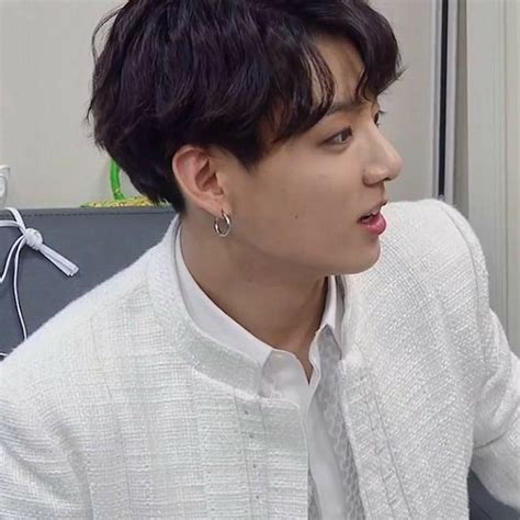 Pin De Rose Garden Em Bts