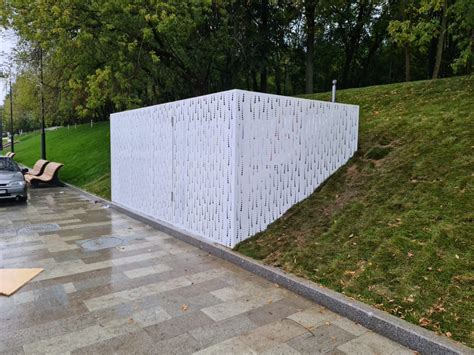 Перфорированные фасадные панели любого размера из металла под заказ