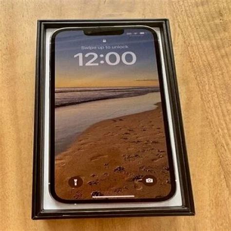 IPhone Pro Silver GB Unlocked Excellent Condition In Box Memory Size GB At Best