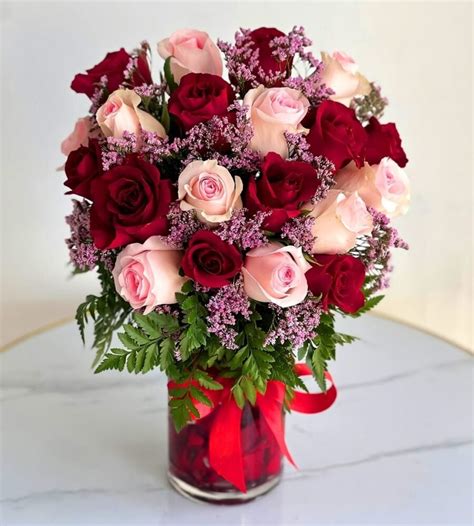 Dynamic Flower Indias Best Florist Autumn Lotus