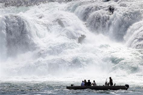Cataratas Del Rin En Neuhausen El Correo