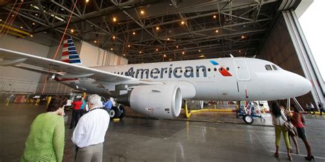 Grounded American Airlines Planes Flying Again Business Insider