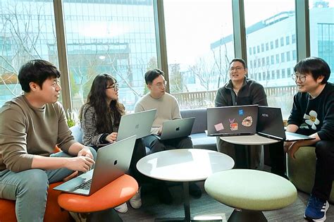 삶을 이롭게 하는 초거대 Ai 기술을 꿈꾸다 Exaone Lab Lg Ai