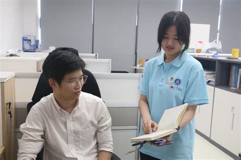 把握实习机遇，立足岗位成才——校团委“青春建功助‘江来，躬行实践铸‘津彩”实践团前往江津综保集团开展实习实践 校团委
