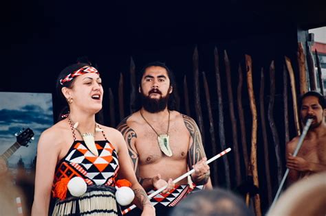 테 파 키 라 문화 공연 리빙 마 오리 마을로 터 루아 뉴질랜드aotearoa Performing Arts Event에 대한