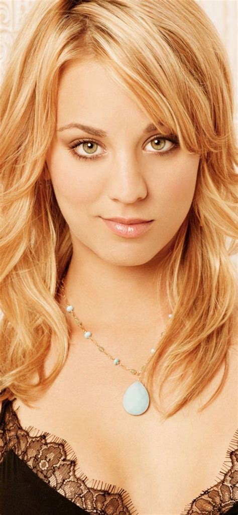 X Resolution Kaley Cuoco Clevage Images Iphone Xs Max Wallpaper Wallpapers Den