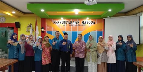 Perpustakaan MAN 3 Sleman Terima Kunjungan Dari MAN Insan Cendekia