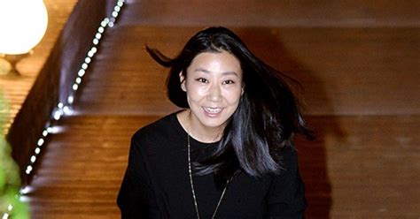 T포토 라미란 운동화에 원피스 편안한 종방연 패션~막돼먹은 영애씨 종방연