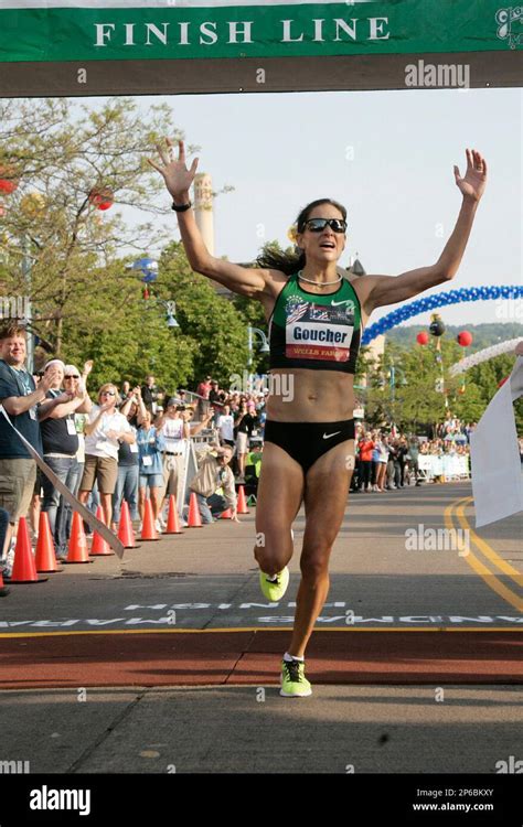 Kara Goucher Wins The Womens Us Half Marathon Championship On