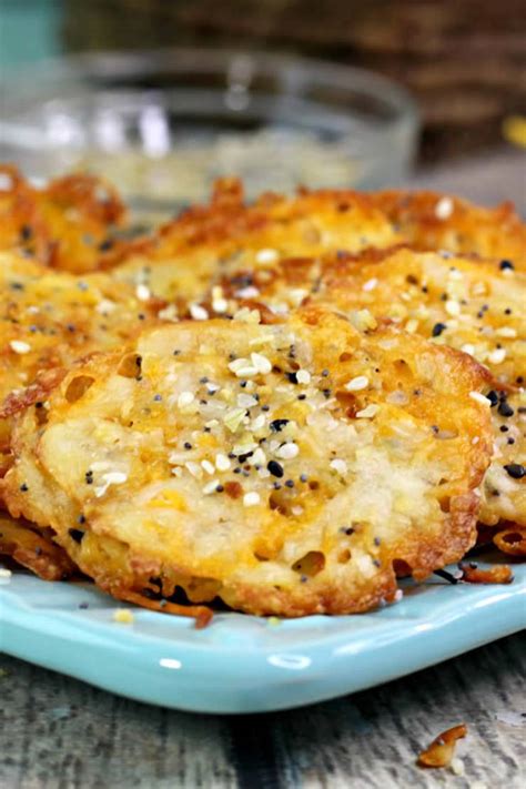Keto Chips Best Low Carb Everything Bagel Cheese Chip Recipe Easy Homemade