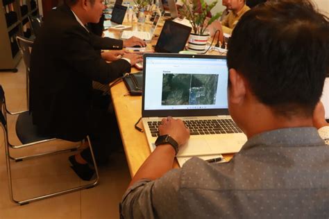 Data Literacy Training Learning Platform