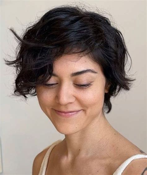 Stylish Wavy Pixie Hair Ideas For Women Short Hairstyles For Thick Hair Thick Hair Styles
