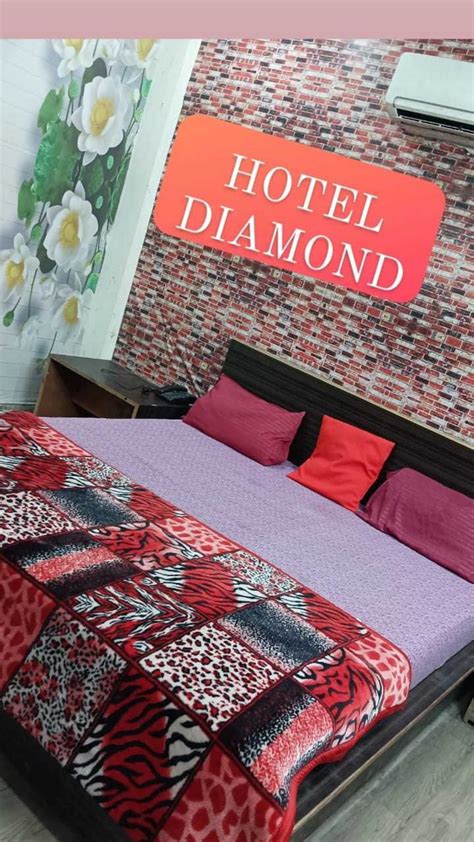 Oyo Hotel Diamond Oyo Rooms Faridabad Book ₹1184 Oyo