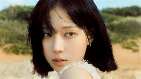 Girl Crush Aespas Winter Will Put You Under A Spell With Her