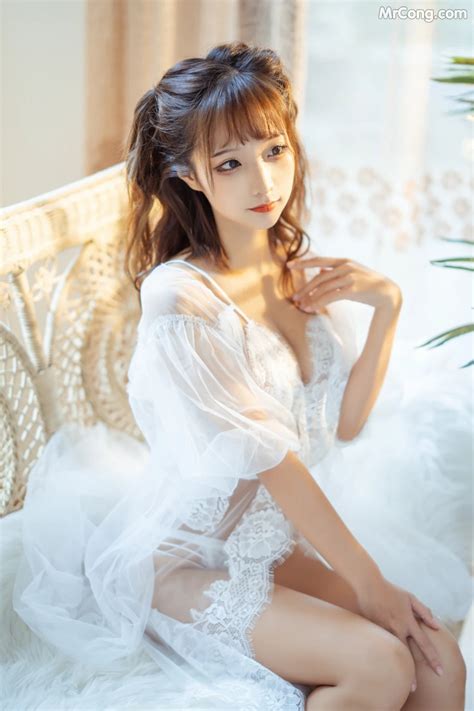 Coser蠢沫沫 Chunmomo Vol111 轻纱 31 Photos