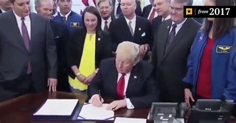 Trump Signs NASA Bill Aimed At Landing On Mars The Texas Tribune