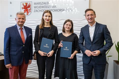 Matura Na Maksa W Gronie Najlepszych Maturzystki Z Pomorza Zachodniego