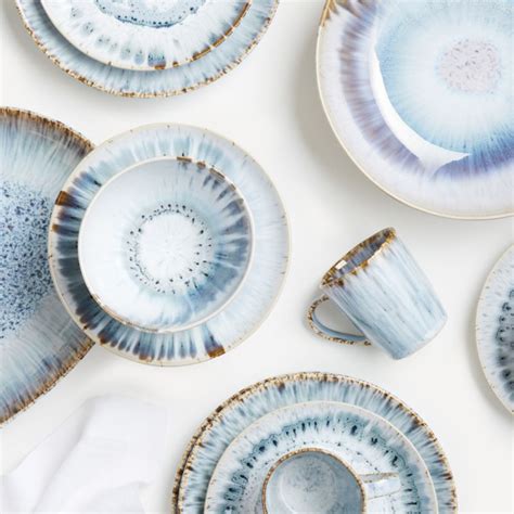 Dinnerware Collections And Plate Sets Crate And Barrel
