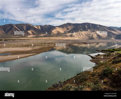 Yarlung Tsangpo River In Meanders Brahmaputra Highlands Of Tibet