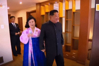 Kim Jong Un Le Regaló Un Departamento A Una Conductora De Tv Y Lo