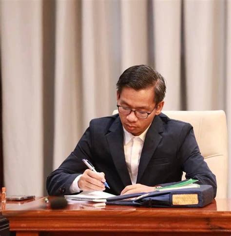 នគរបាលឃាត់ខ្លួនក្មេងទំនើងជាង៥០នាក់ក្នុងសប្ដាហ៍កន្លងទៅនេះ សារព័ត៌មាន នគរវត្ត