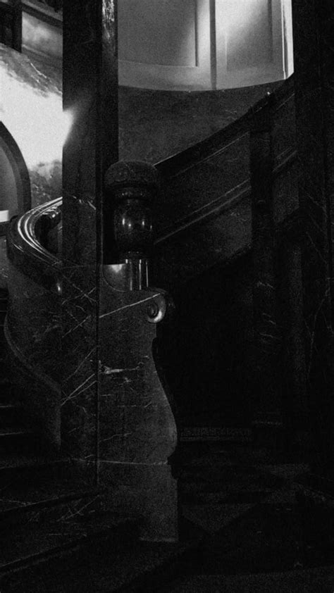 35 Gorgeous Examples Of Chiaroscuro Photography Artofit