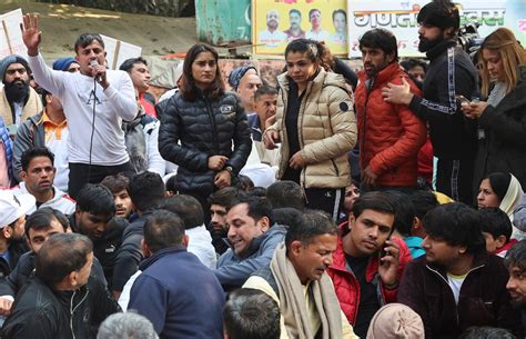 Indias Top Wrestlers Are Sleeping On The Streets Heres Why Cnn