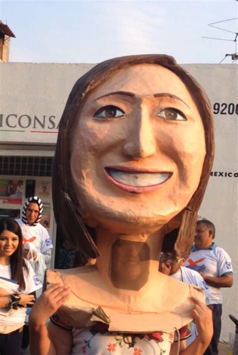 Xóchitl Gálvez Se Deslinda Del Pan Partido Por El Que Es Candidata A