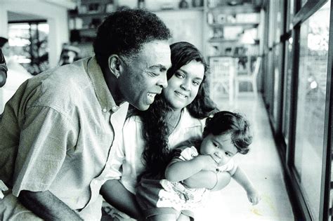 Filho De Preta Gil Atualiza Quadro De Saúde Da Mãe Após Cirurgia Ela