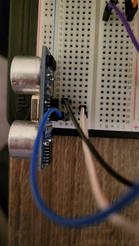 Making A System With Ultrasonic Sensor 33v To 5v Adapter And Microbit