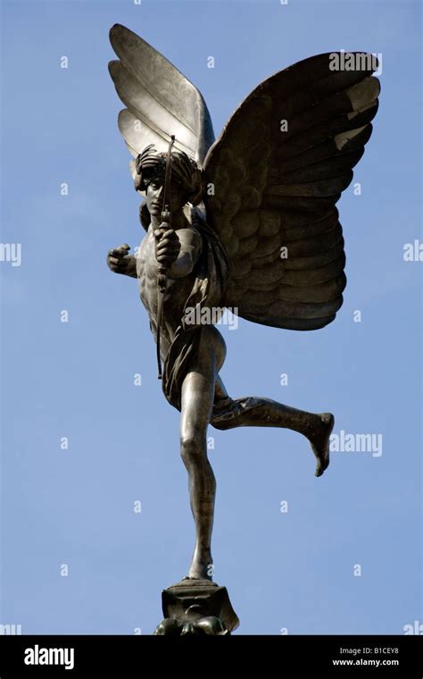 Statue Of Eros Piccadilly Circus London England UK Stock Photo Alamy