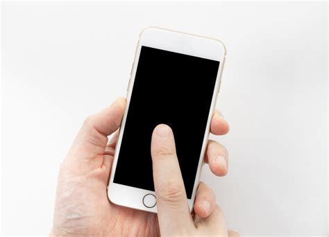 スマートフォンスマホをタップ操作 無料の高画質フリー写真素材 イメージズラボ